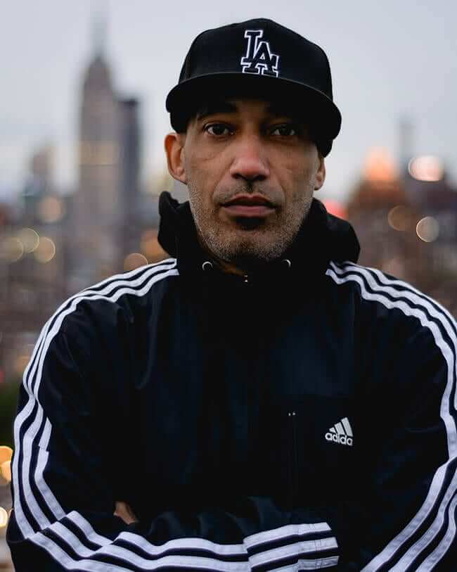 Instagram PixStoryteller- Anthony Fields