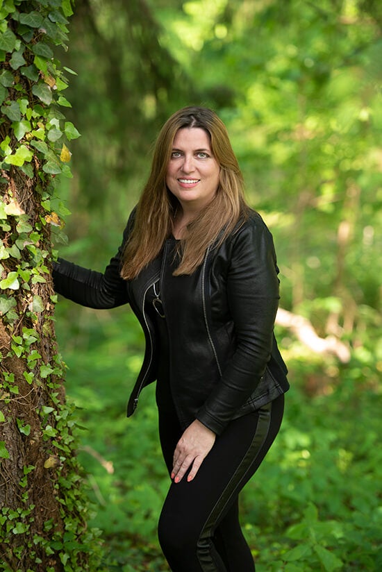 Moon Photography with Jennifer Khordi - Printique, An Adorama Company