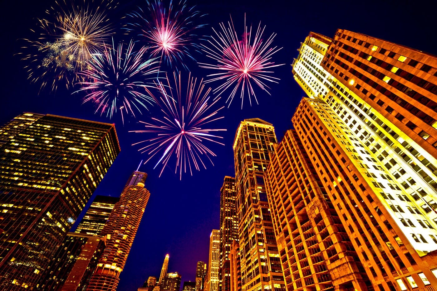 5 Tips for Photographing Fireworks - Printique, An Adorama Company