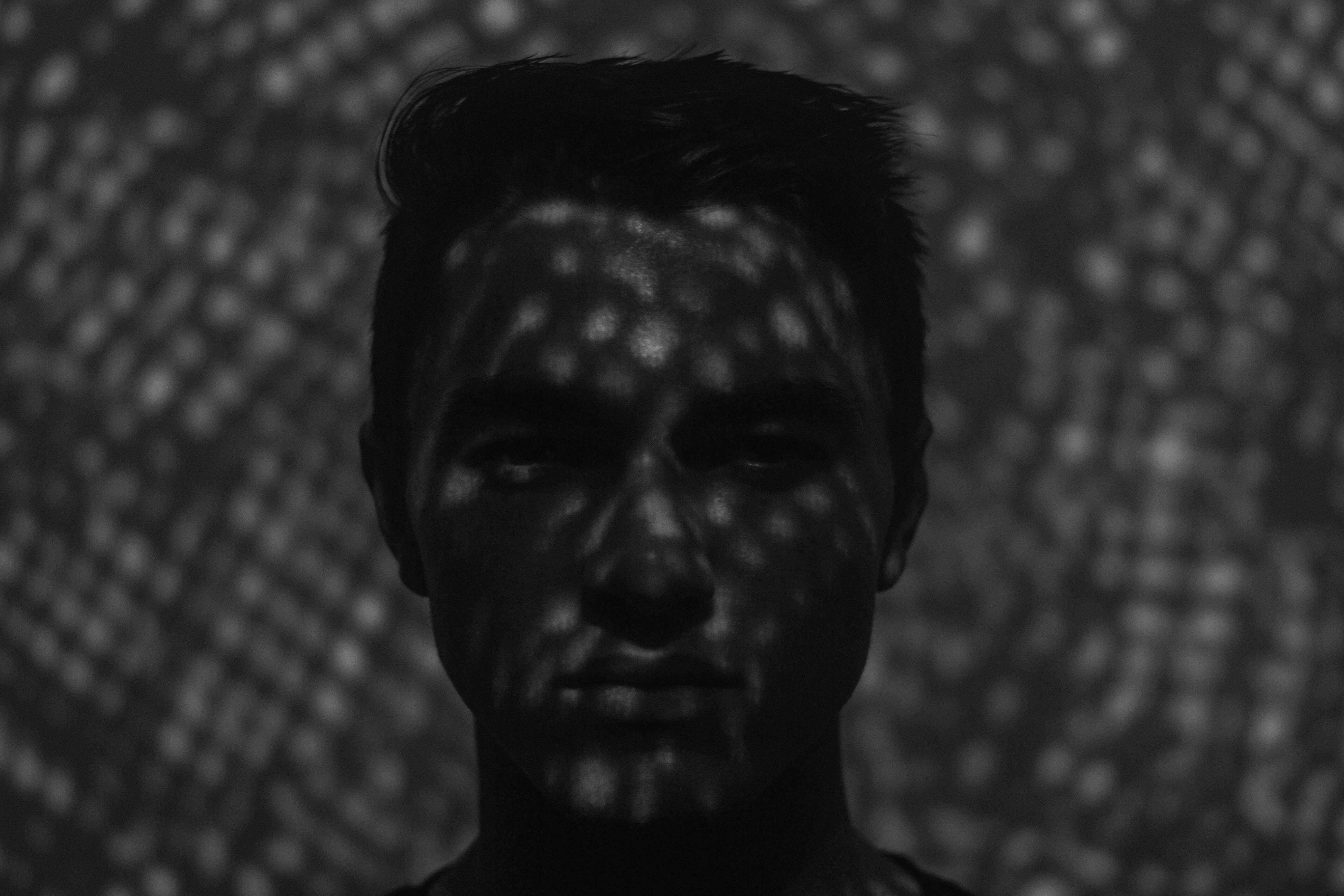 10 Household Objects for Portrait Photography - Printique