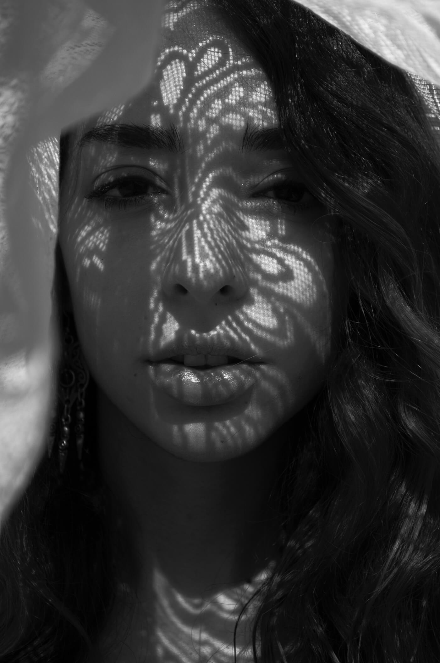 10 Household Objects for Portrait Photography - Printique