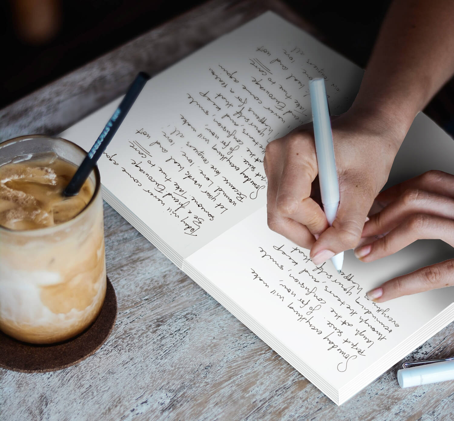 How To Create a Personalized Journal (It's Pretty Easy) - Printique