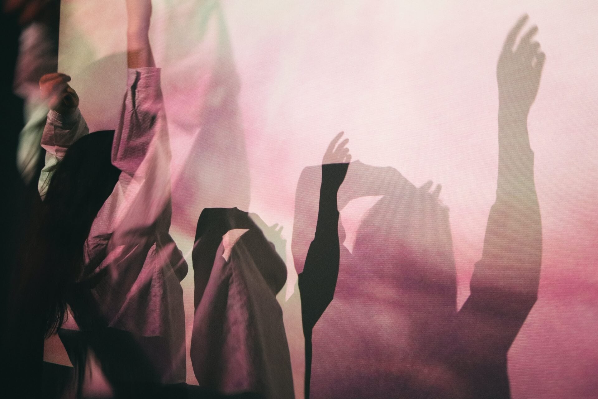 Projector Photoshoot: A Guide - Printique, An Adorama Company